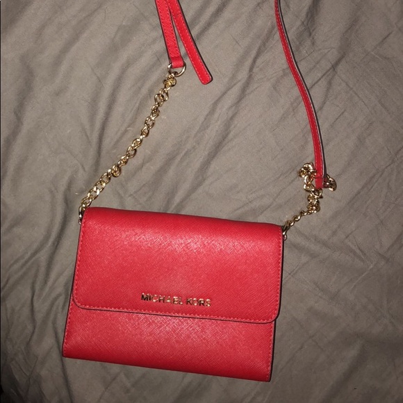 Michael Kors | Bags | Michael Kors Red Crossbody | Poshmark